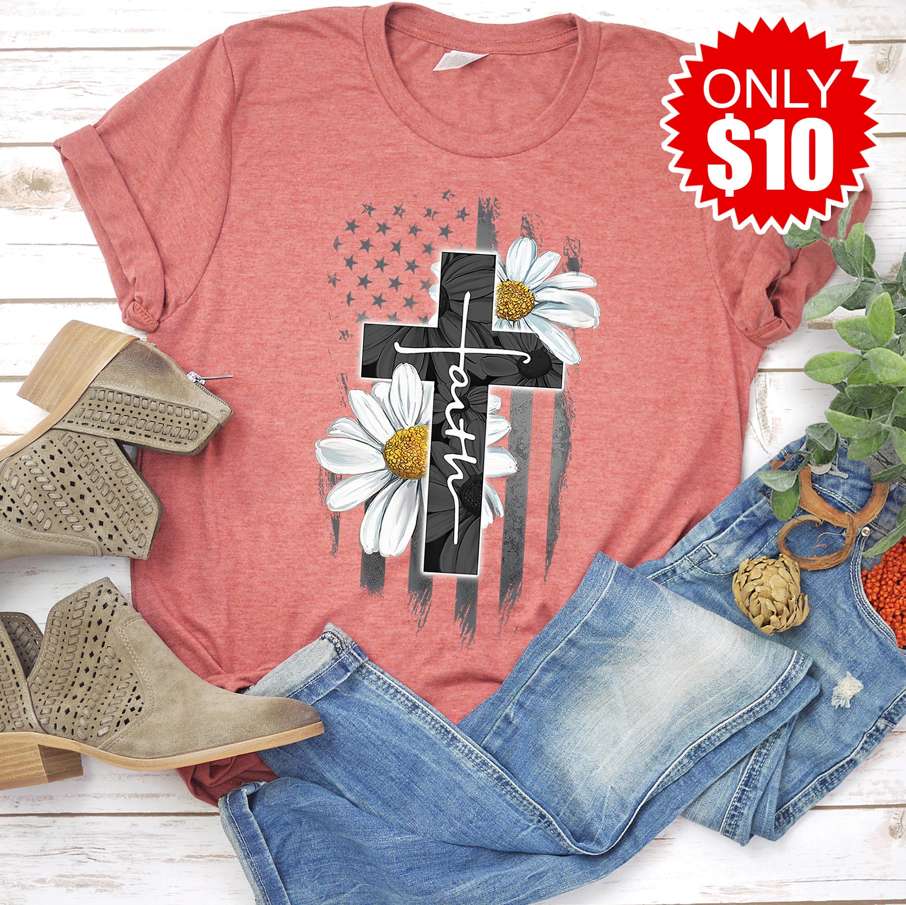 Faith Flag Daisy Tee - Heather Clay – Love in Faith